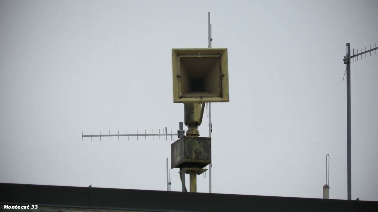 Federal Signal Thunderbolt 1000 Siren Test, Alert & Attack, Racine, WI ...
