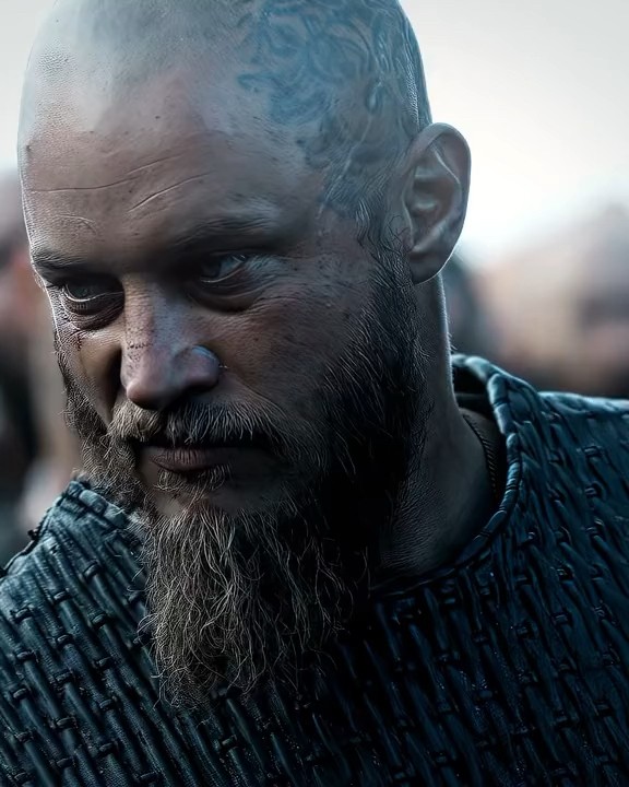My peak🪓 #ragnar #vikingedits #ragnarlothbrok #odinson #bjorn #edit ...