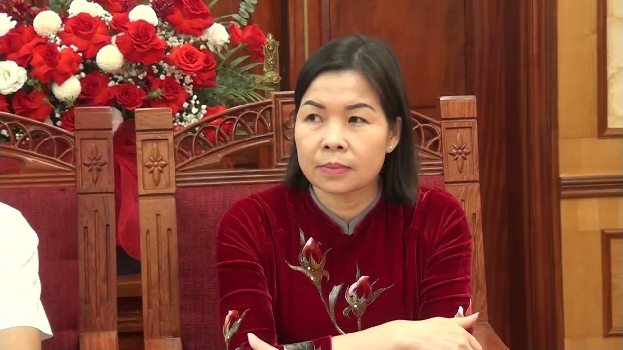 Huyện ủy Sông Lô tổ chức hội nghị chia tay đồng chí Phùng Thị Kim Nga TUV, nguyên Bí thư Huyện ...