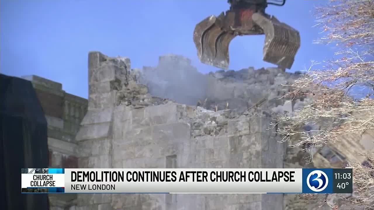 Demolition continues following church collapse in New London - YouTube