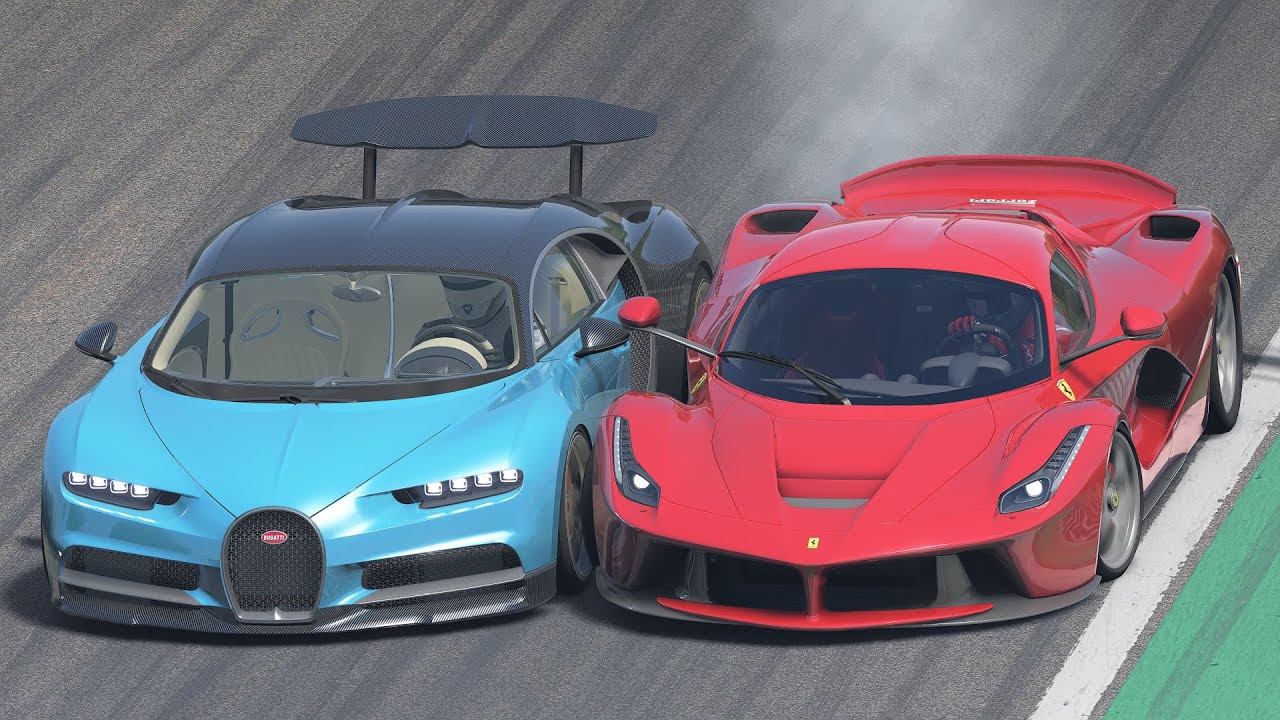 Ferrari LaFerrari vs Bugatti Chiron at Monza - YouTube