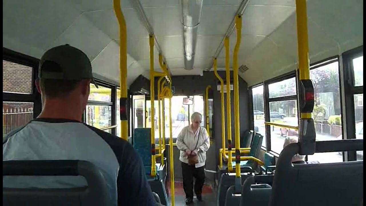 Arriva North West KU52 RXR - YouTube