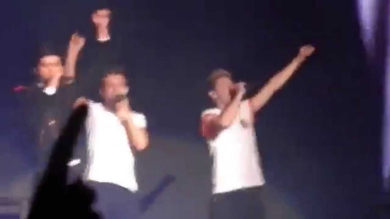 One Direction - Stand Up (Live) - Madison Square Garden - December 3 ...