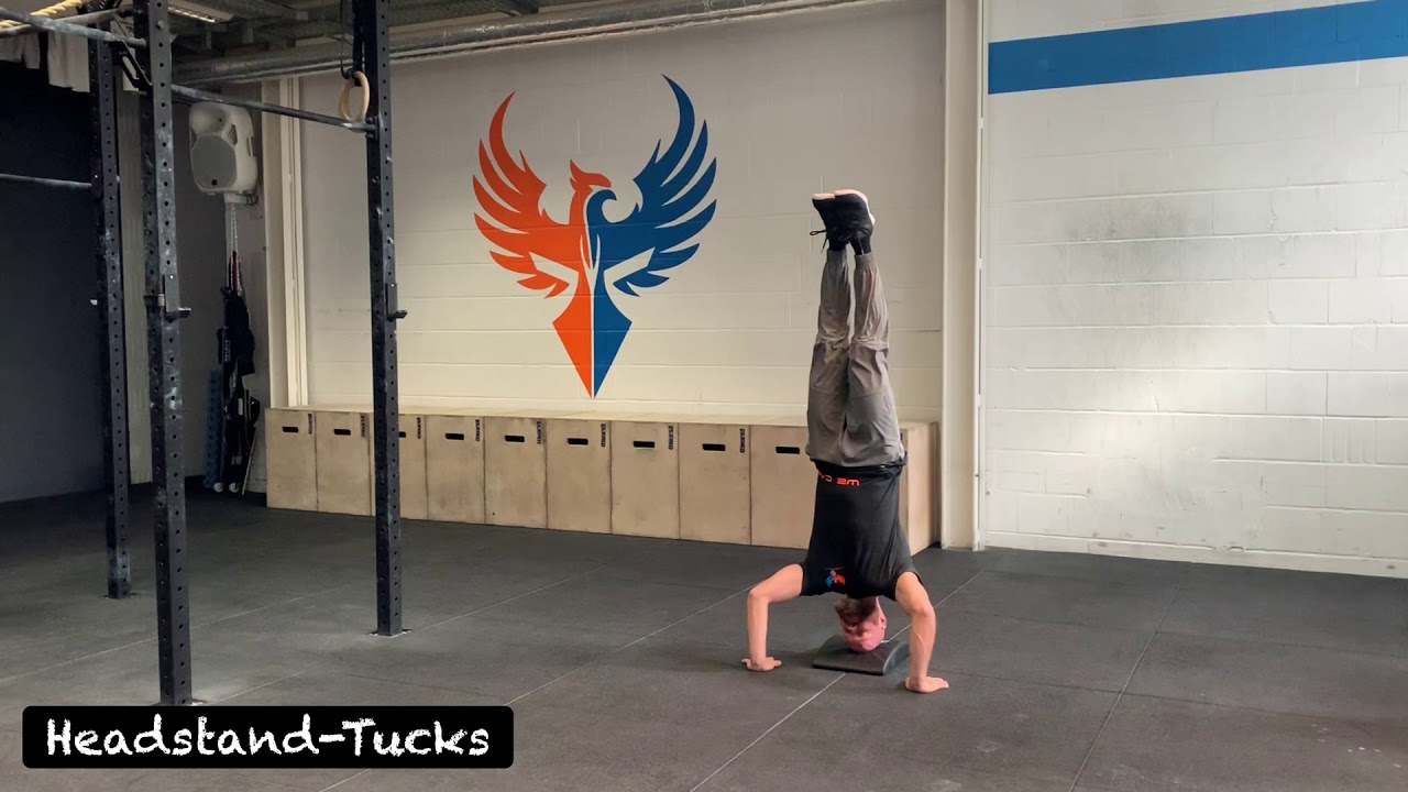 Headstand-Tucks - YouTube