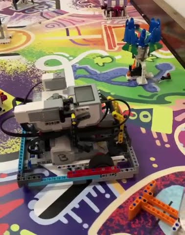 Robot con Lego competencia First Lego League (FLL) - YouTube