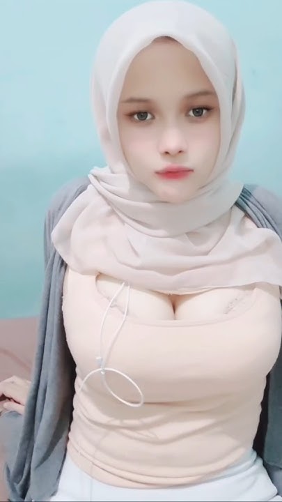 Cewek hijab live bar bar - YouTube