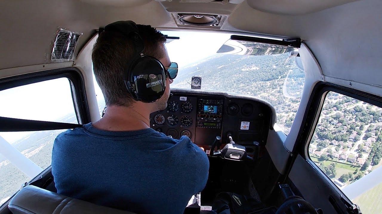 Cessna 172 -- Student Pilot Landing Practice - YouTube