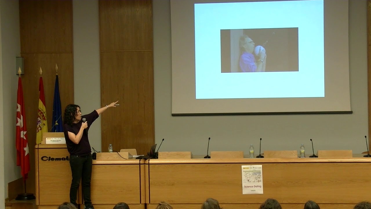 CAUTIVADAS POR LA FÍSICA (Ana Alonso Serrano, CIEMAT, 13.02.19) - YouTube