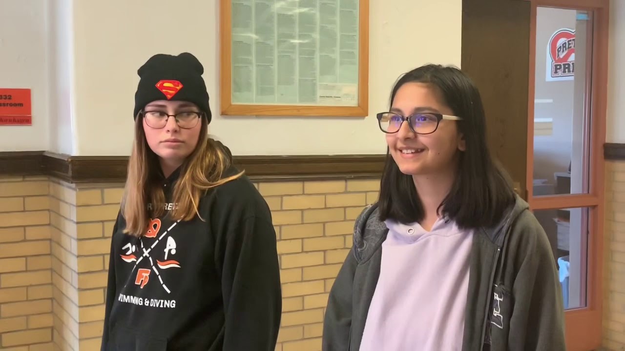 A Day in the Life of Perla Sanchez - YouTube