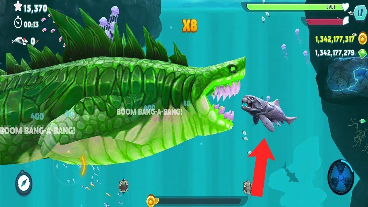 FANTASTIC GODZILLA IN HUNGRY SHARK GAME - YouTube