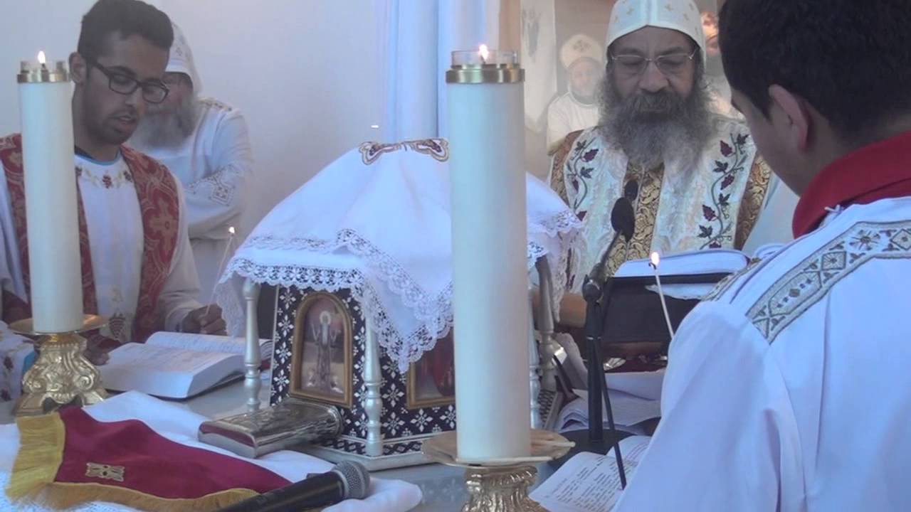 Liturgy Anba Raphael, Anba Macarius and Fathers - YouTube