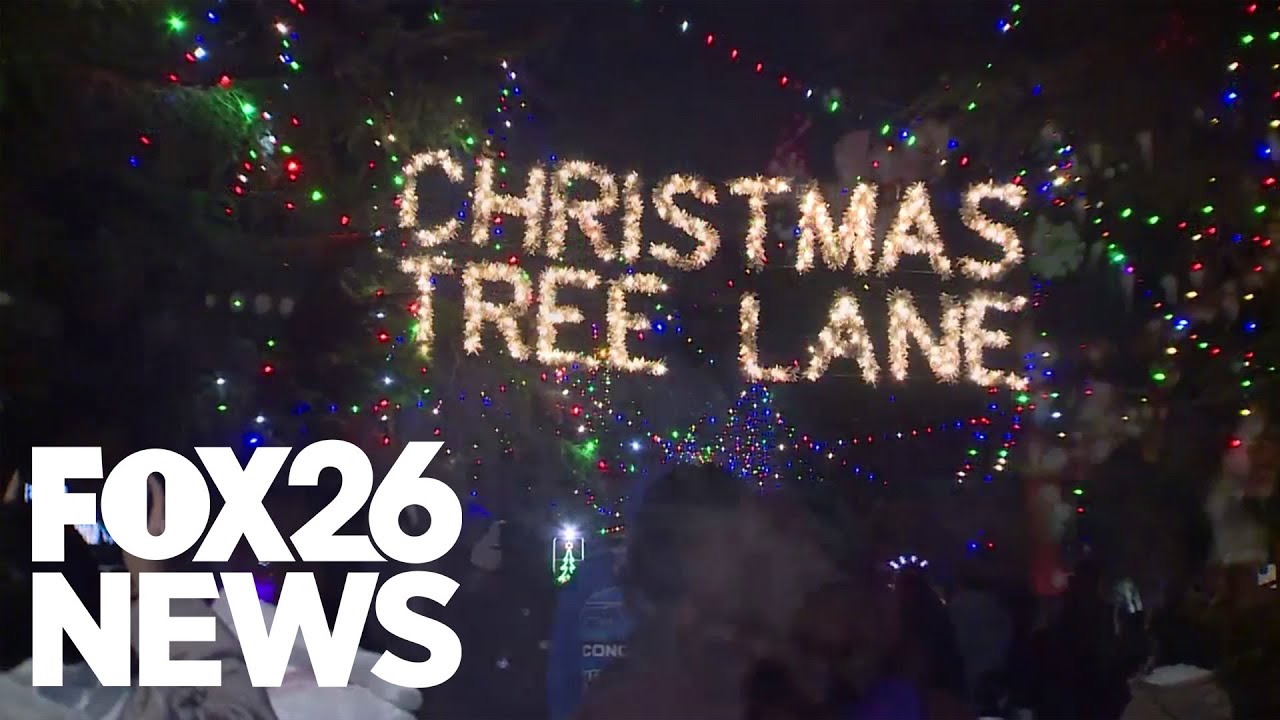 Christmas Tree Lane celebrates 103 years in the Central Valley - YouTube