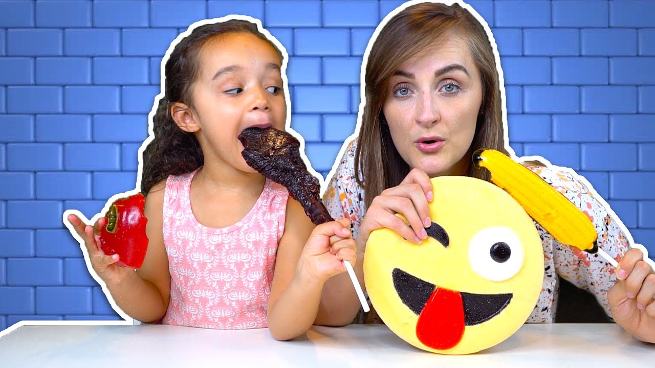 EXTREME GUMMY FOOD VS REAL FOOD CHALLENGE - GIANT GUMMY CANDY - SUPER ...