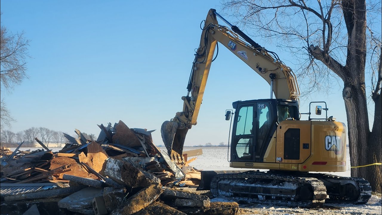 cat excavator garage demo - YouTube