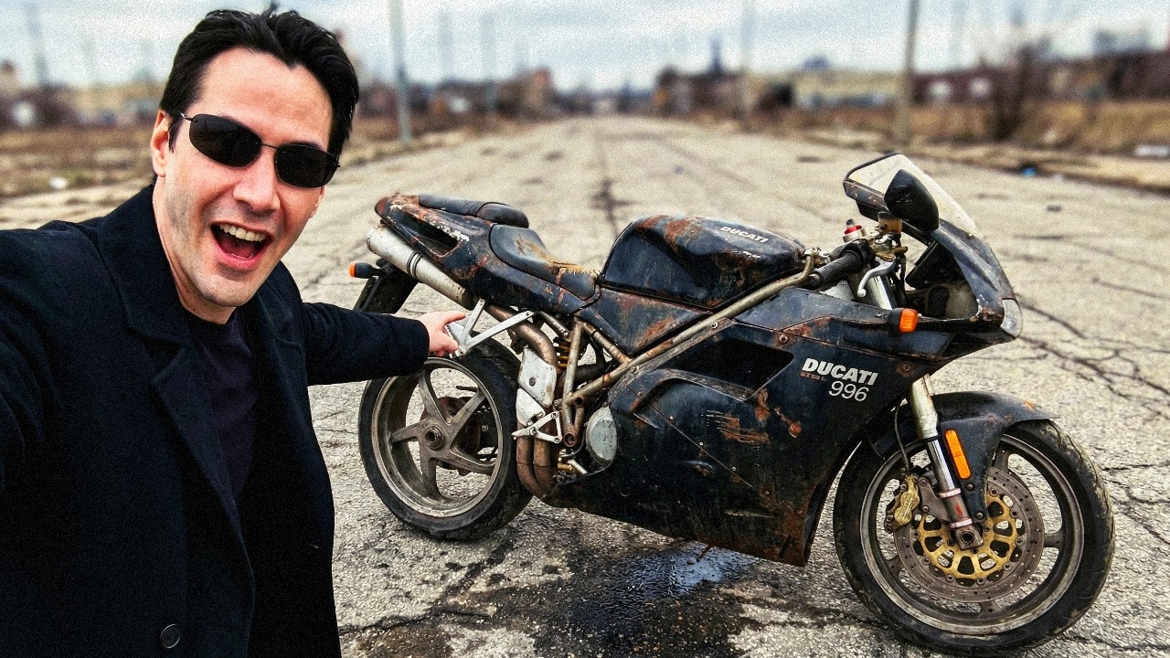4K Full Restoration of the Ducati 996 Black (matrix reloaded) Used in ...