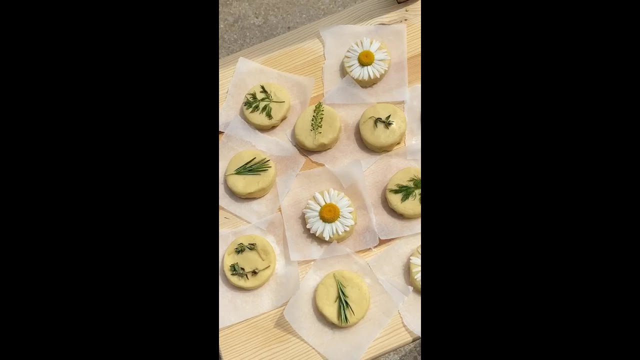 Aesthetic scones🌼🌿🍃 #scones #scone #aesthetic #floral #herbs # ...