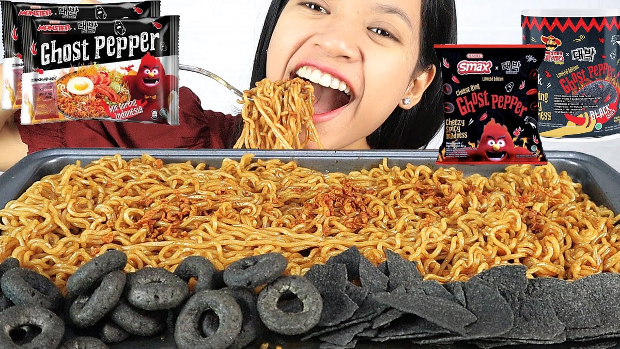 MUKBANG MIE GHOST PEPPER + MISTER POTATO GHOST PEPPER + SMAX GHOST ...