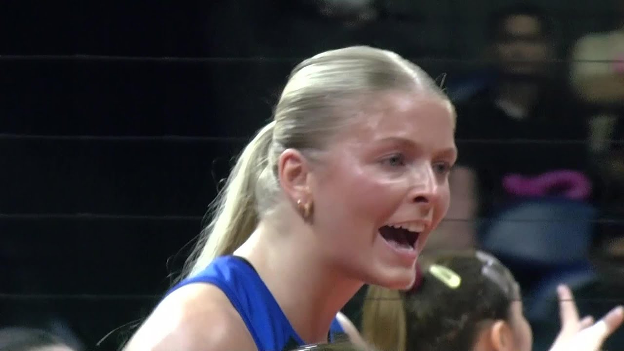 Anna Debeer POURS IN POINTS for ZUS Coffee vs. Capital1 in Set 1 | 2025 ...