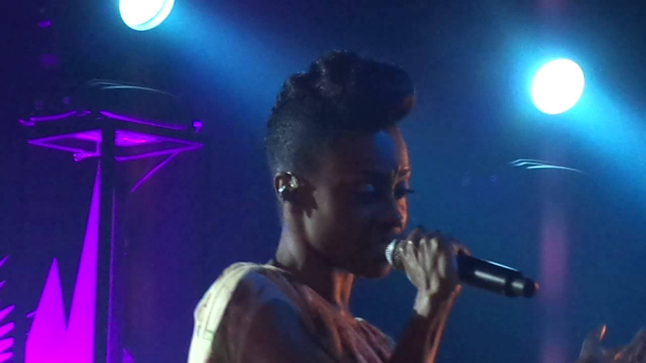 Morcheeba - Otherwise, live @ Gagarin, Athens - YouTube