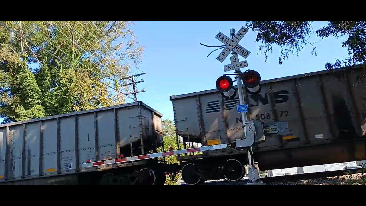 NS empty coal hopper train crosses ohio street - YouTube