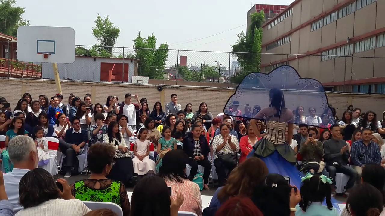 Cetis 9 "Desfile de modas 2016" - YouTube