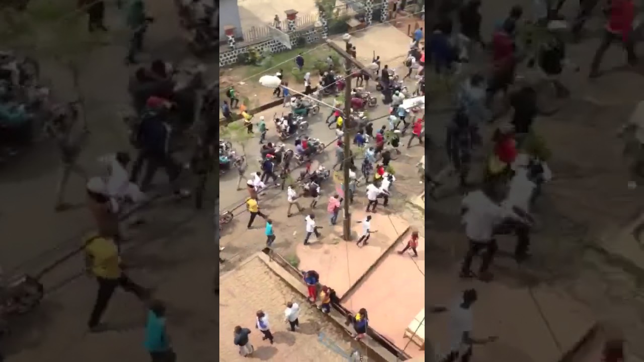 Southern Cameroon protest - YouTube