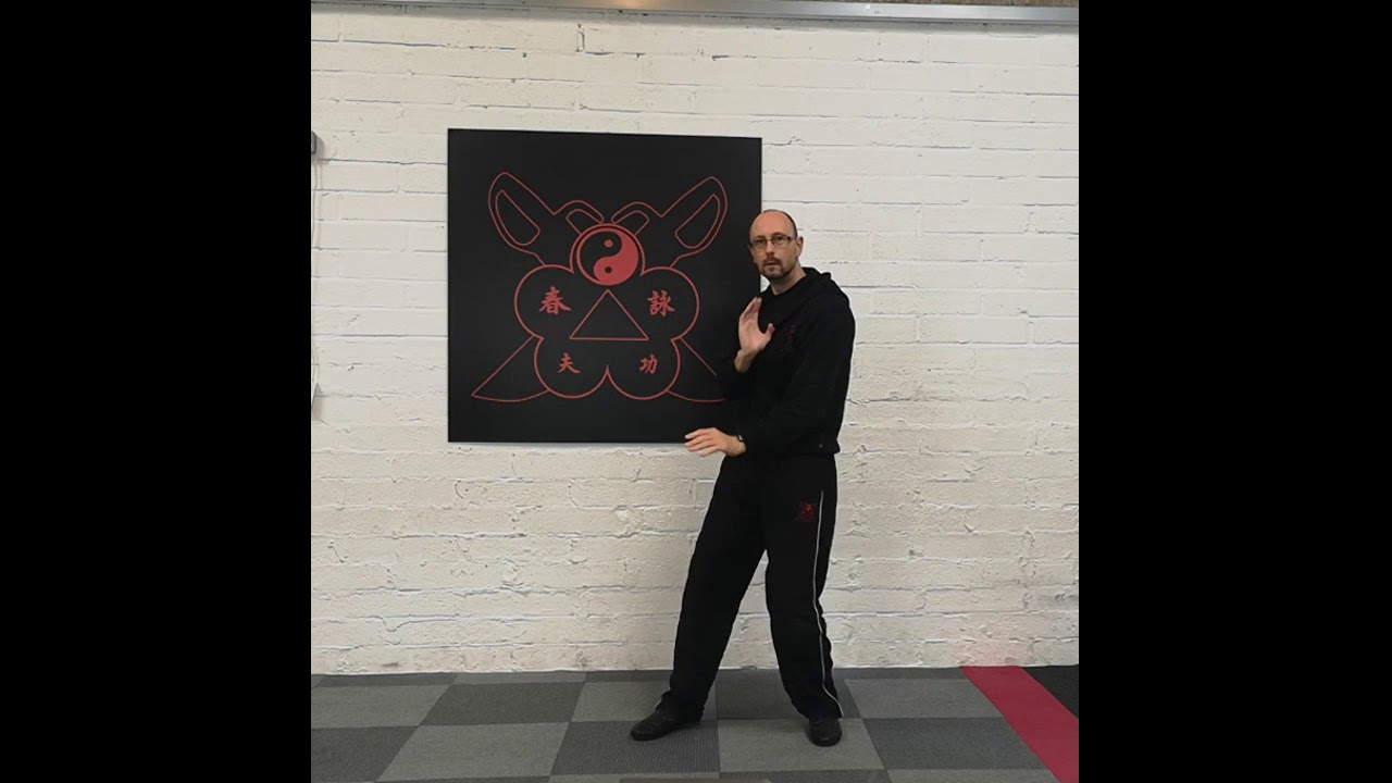 Gum Sau, low Bong and Tan Da - YouTube