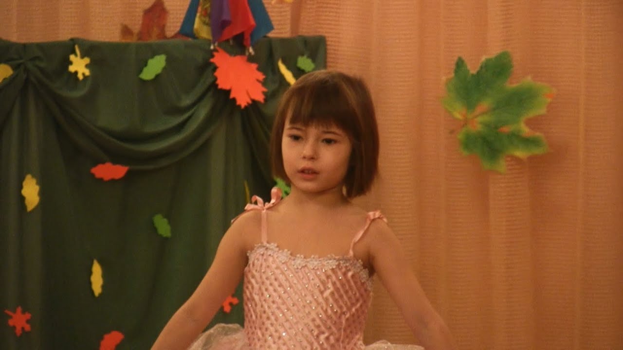Victoria Baklykova and Russian Kinder Garten. "Real Russia" ep.11 - YouTube