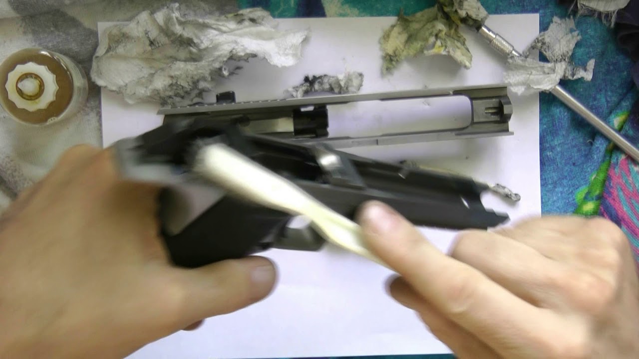 DESERT EAGLE 50AE QUICK CLEANING AND FIELD STRIP - YouTube