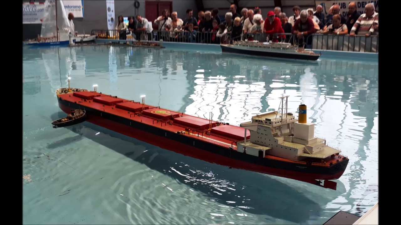LARGE BULK CARRIER rc model - SALON DE LA SEYNE 2019 - YouTube