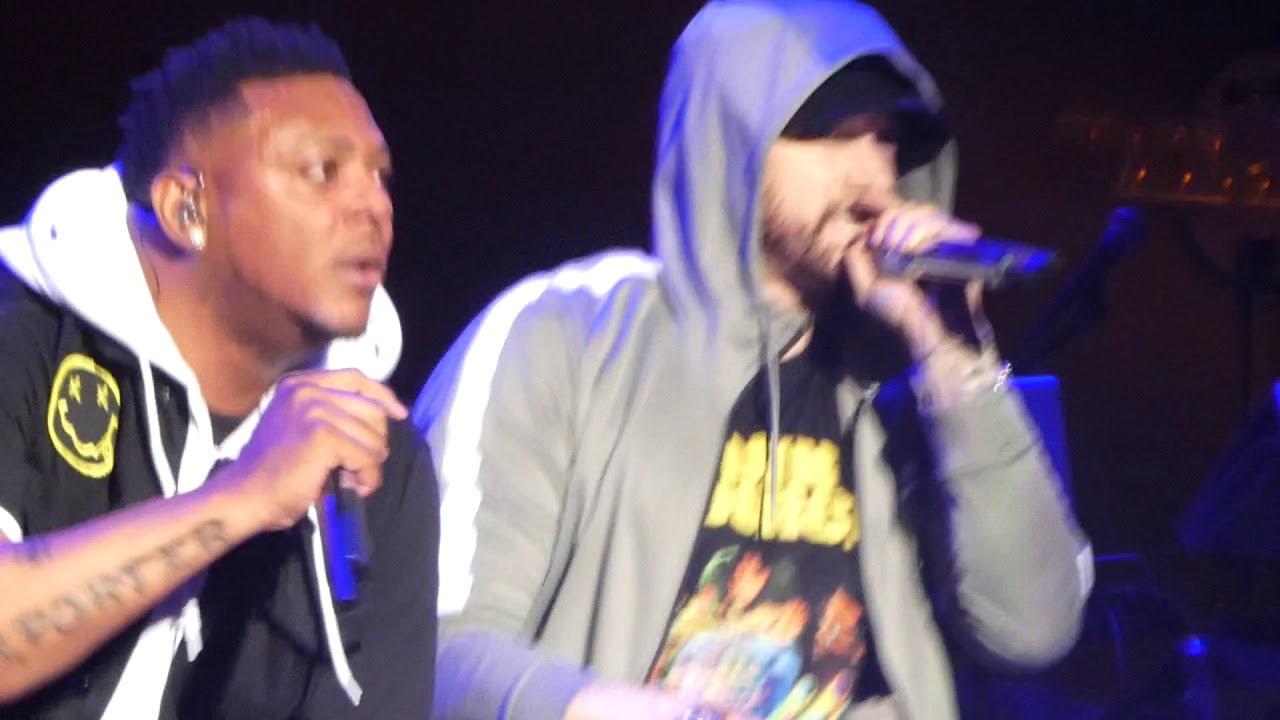 Eminem "Rap God" Live at Governor's Ball, NYC - YouTube