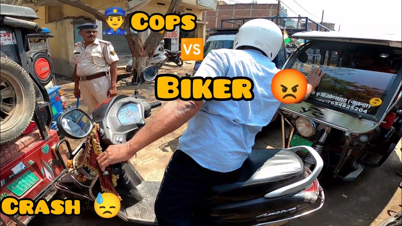 Live Scooty Crash😥 | Cops Vs Biker😡 - YouTube