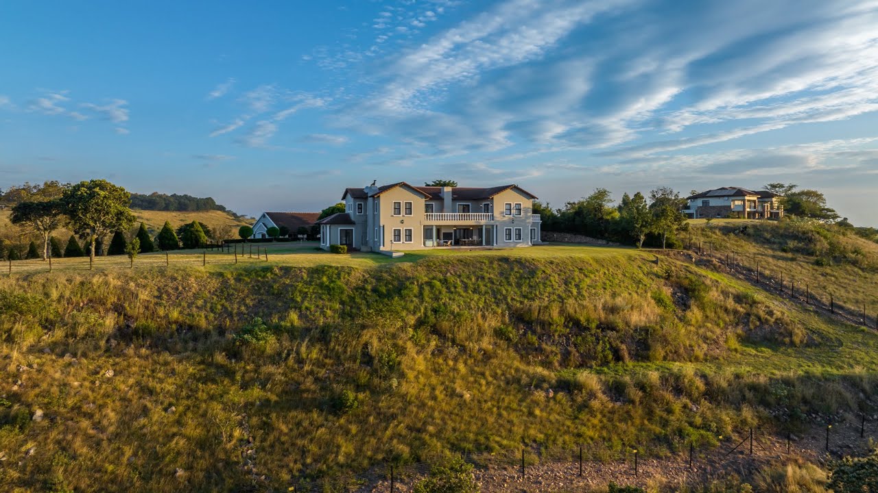 26 Summer View Place, Summerveld | Video Tour | R8.75 million - YouTube