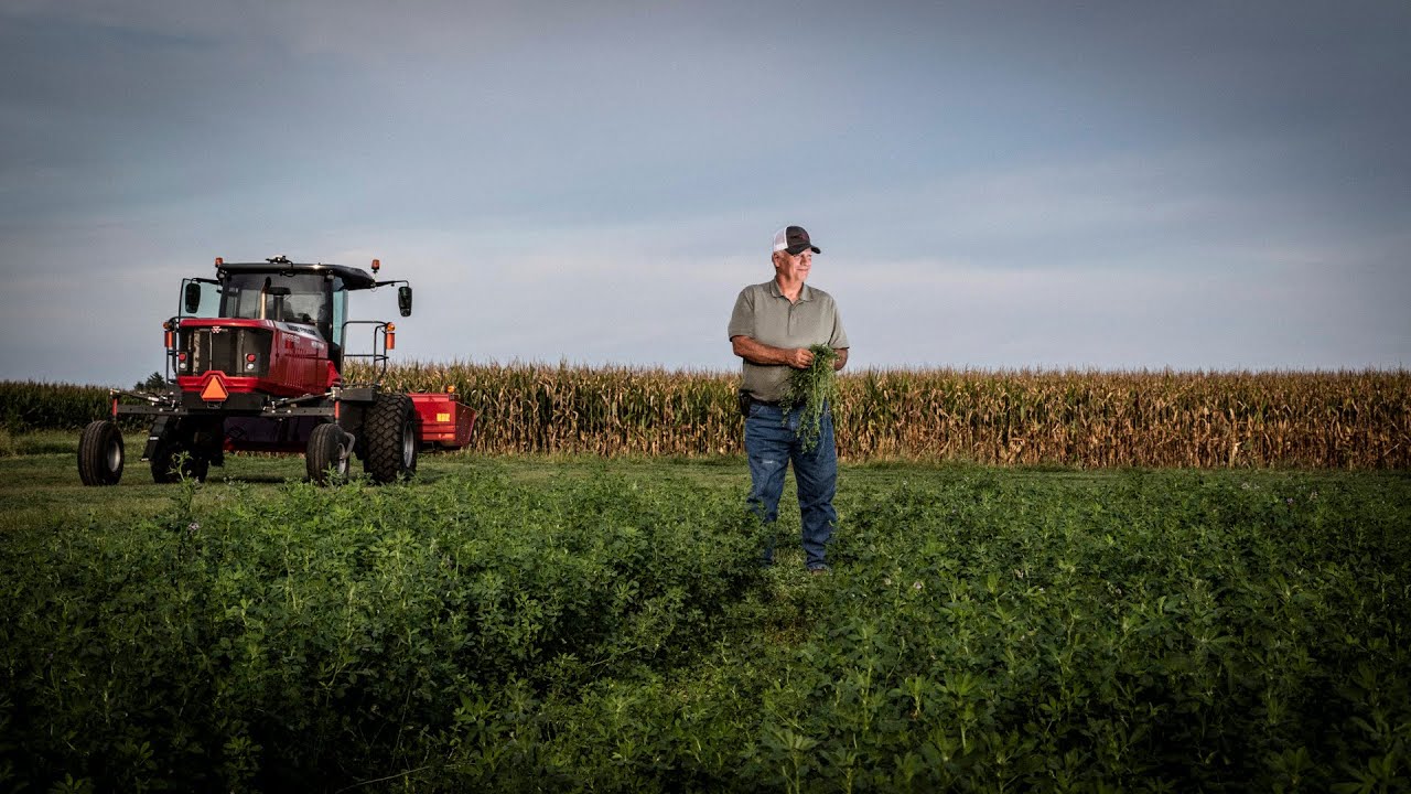 Hay Time in Corn Country - YouTube