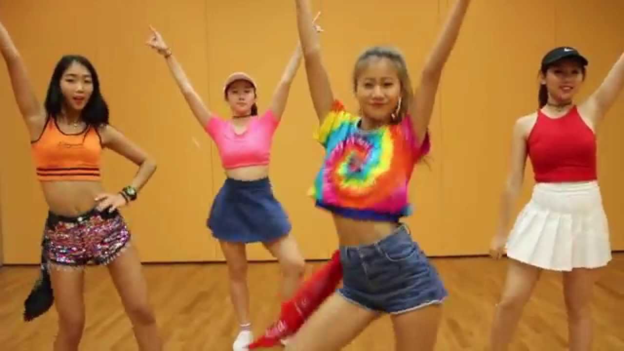 Sistar (씨스타) - Shake it _ dance cover by DIVADANCE - YouTube