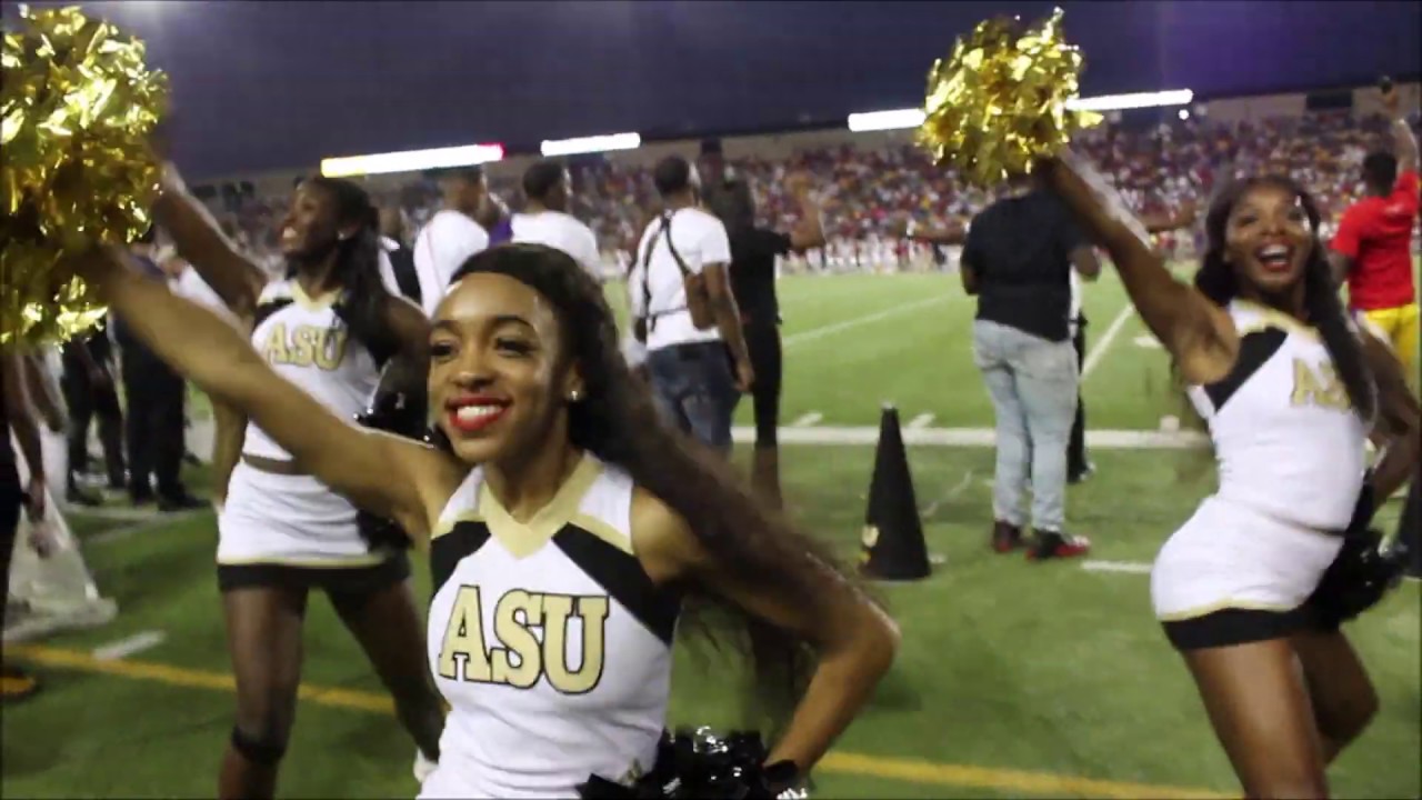 Alabama State University Cheerleaders - YouTube