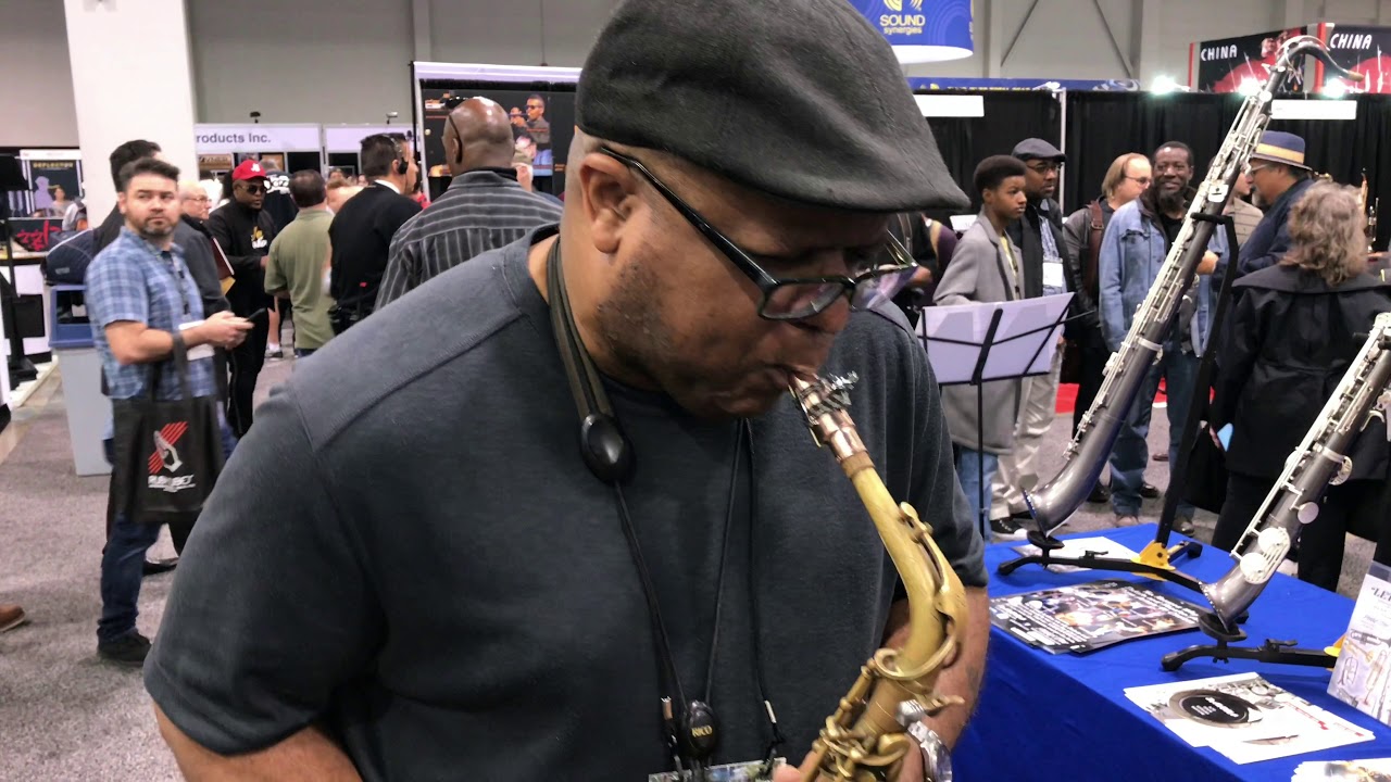 Charles McNeal - Westcoast Sax MOAM Alto Demo - NAMM 2018 - YouTube