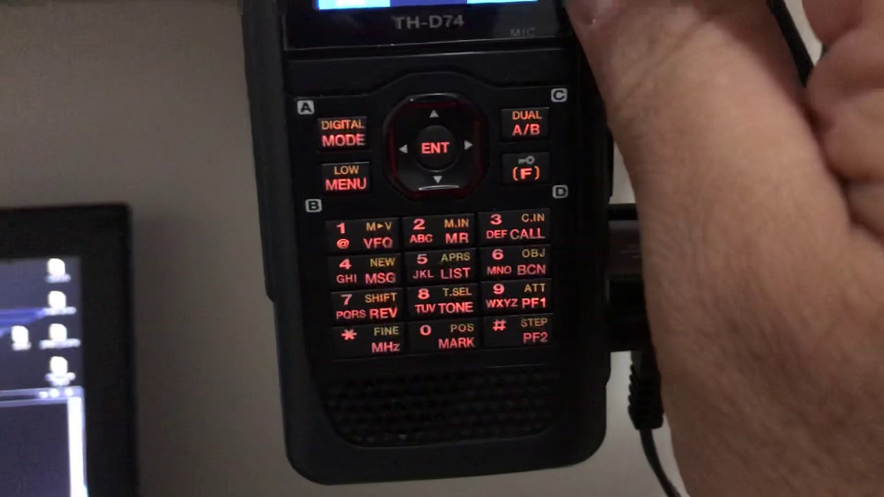 DMR com TH-D74 - YouTube