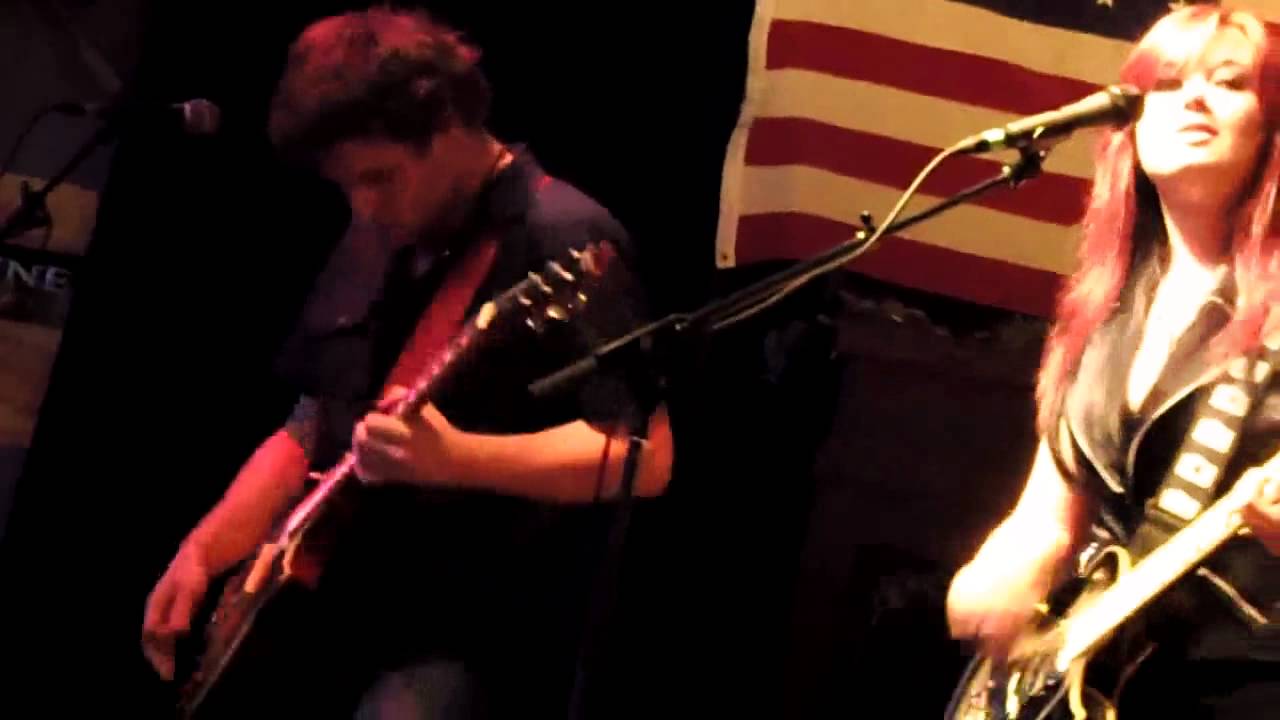 Walk Like An Egyptian - The Roxy Gunn Project - YouTube