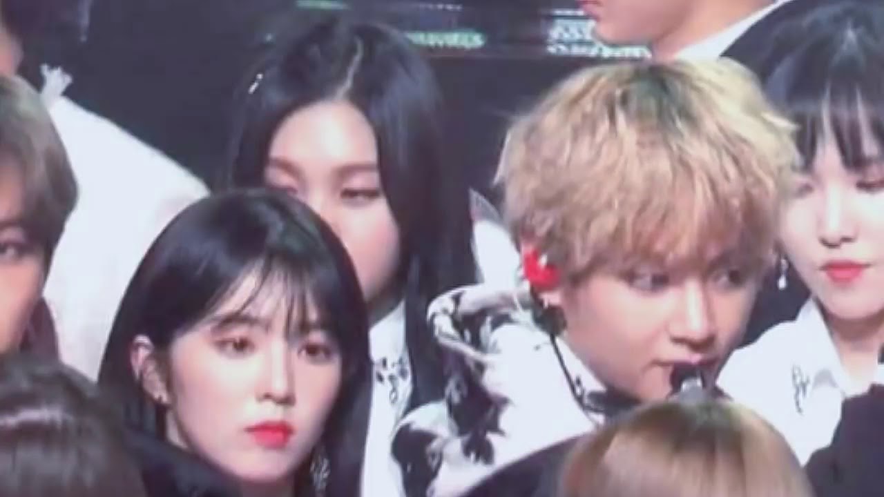 BTS and Red Velvet Vrene moment😍 - YouTube