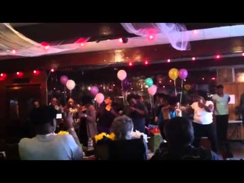 Kirk Franklin-stomp...family dance - YouTube