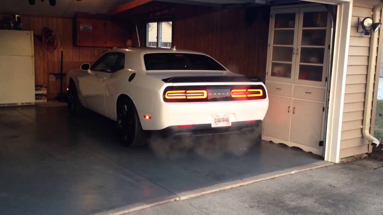 New 2016 Hellcat Start Up - YouTube