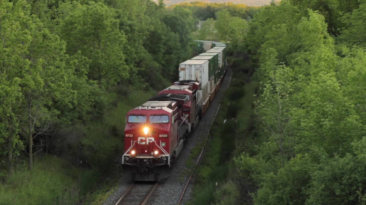 Hamilton Helpers on the Niagara Escarpment! [HD] - YouTube
