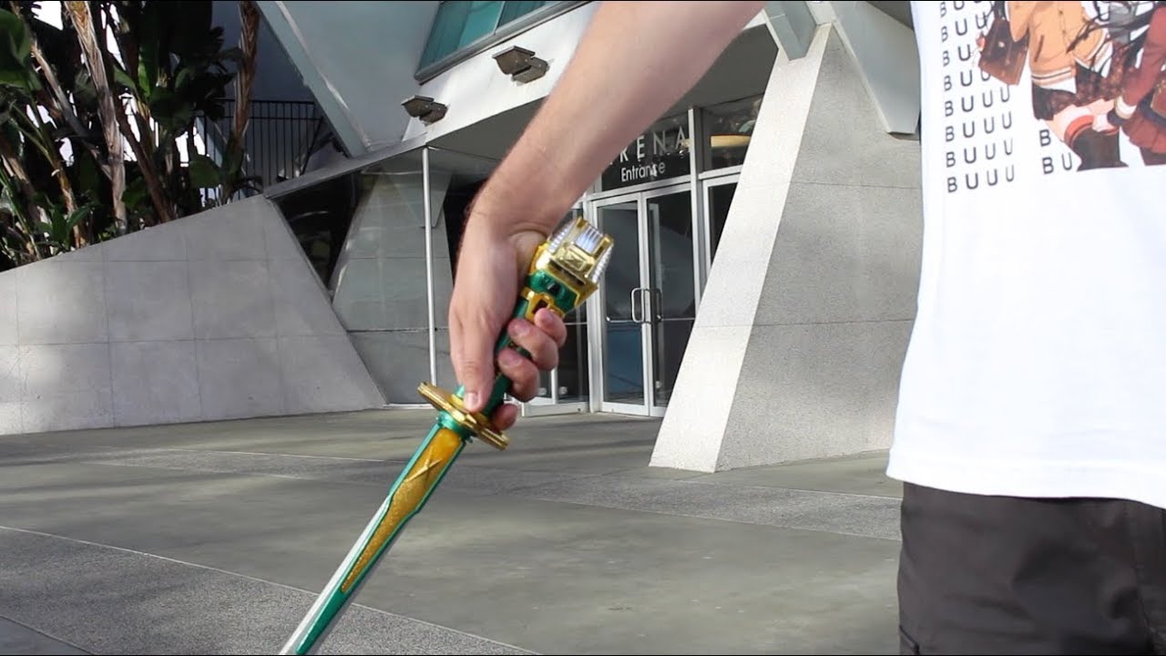 Shuriken Bat Test (1) - YouTube