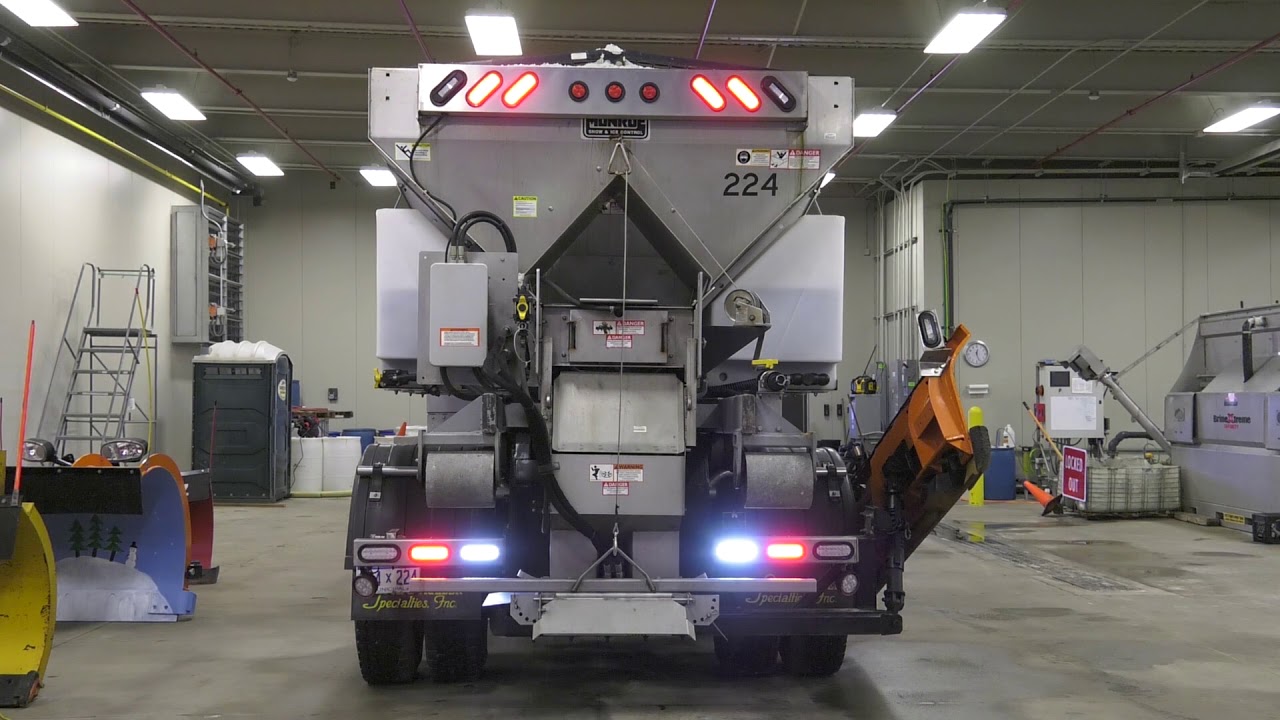 DPW Winter Equipment Safety Pre-Trip Walkaround - YouTube