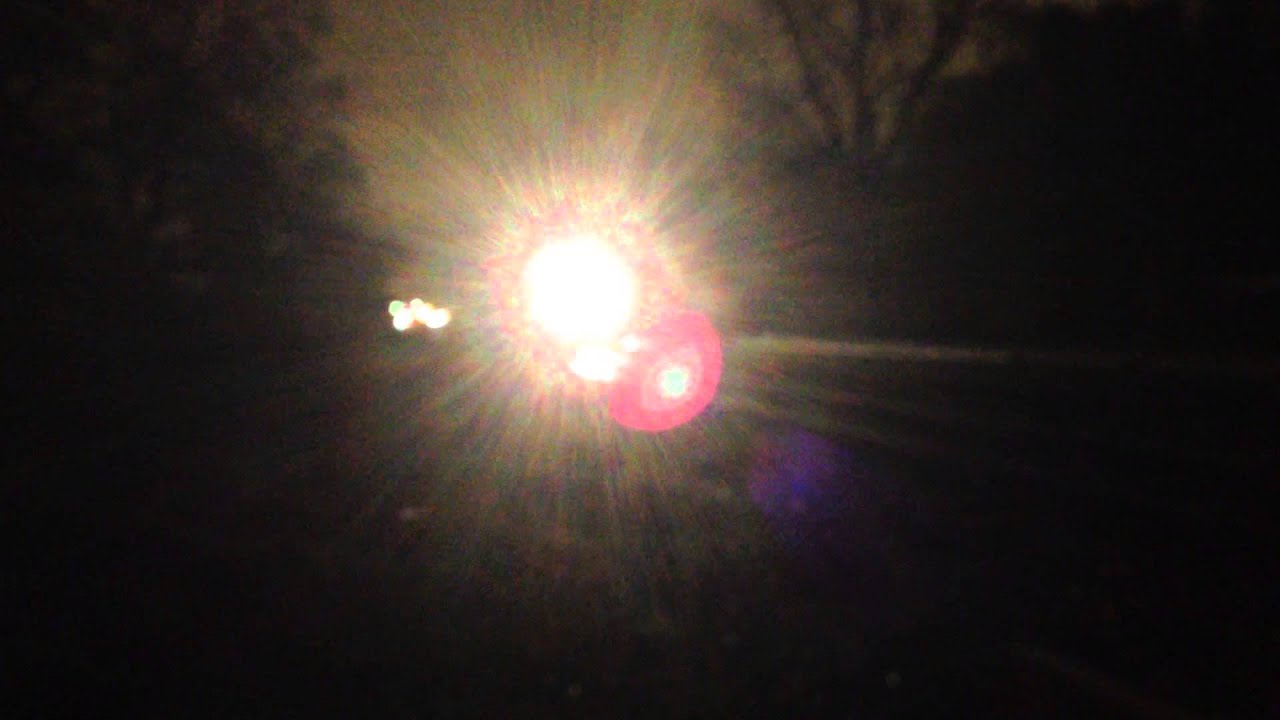 Outbound Metra 114 express passing Riverside IL - YouTube