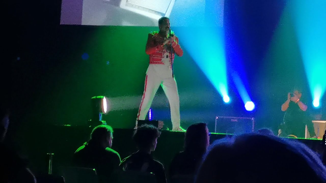 The Queen Tribute Show - The Killer Queen Experience - YouTube