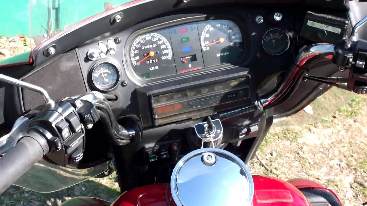 FLHTCU 95 2 - YouTube