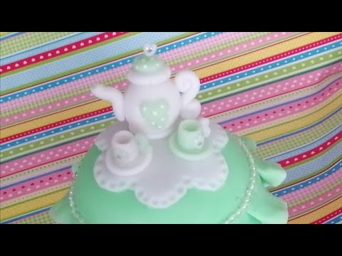 Frasco decorado en porcelanicron - YouTube