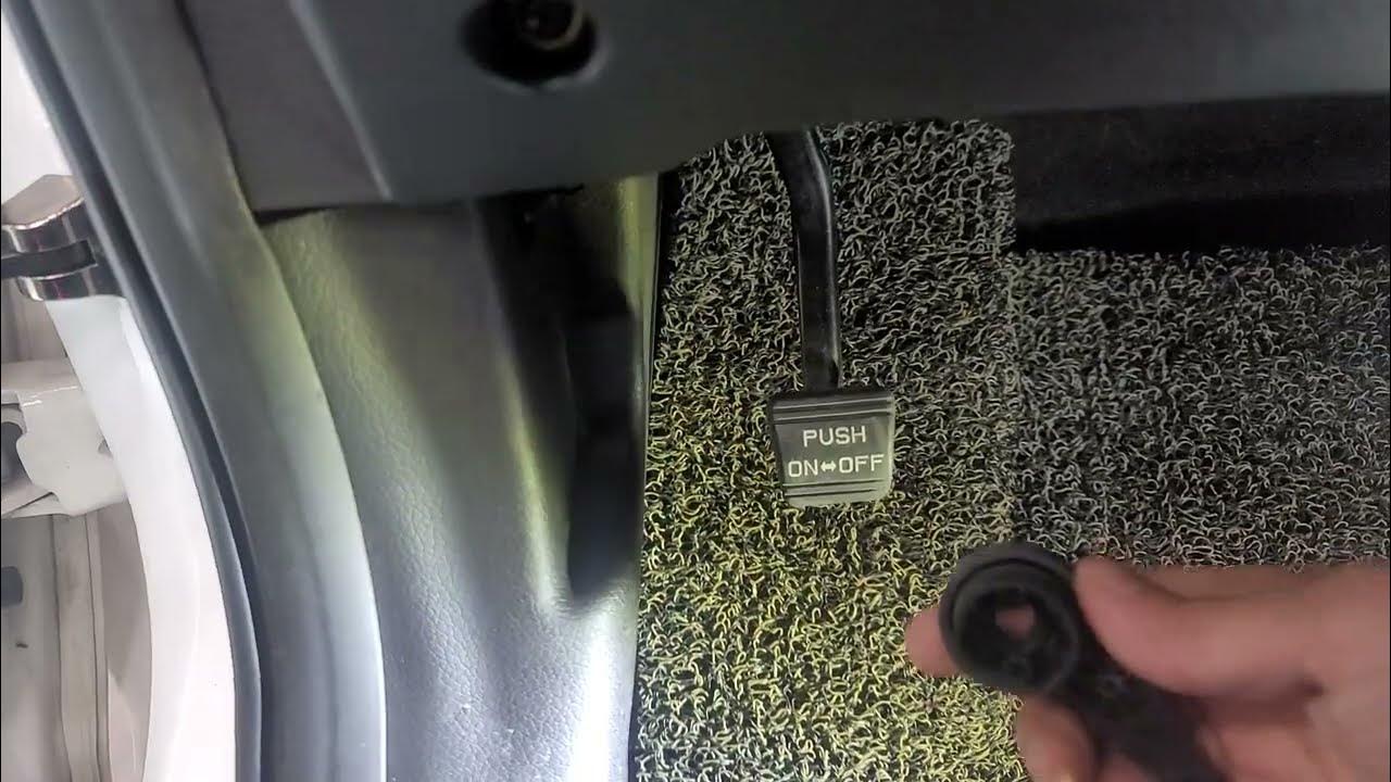 기아 K5 1세대 본넷 손잡이 탈거방법 / How to remove the Kia K5 1st generation bonnet handle - YouTube